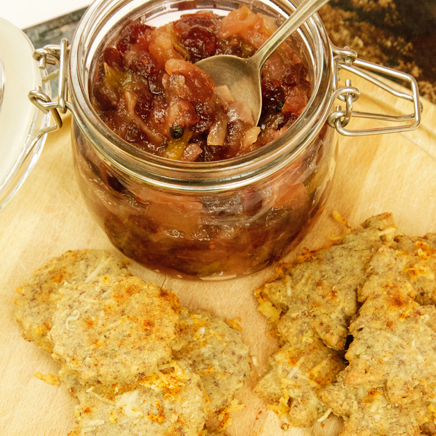 Festive Apple and Cranberry Chutney recipe - Honeybuns