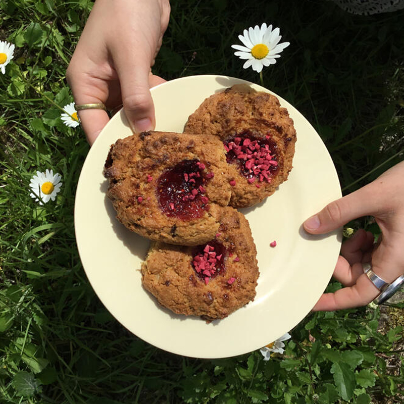 Recipe for easy Gluten Free Raspberry buns - Honeybuns