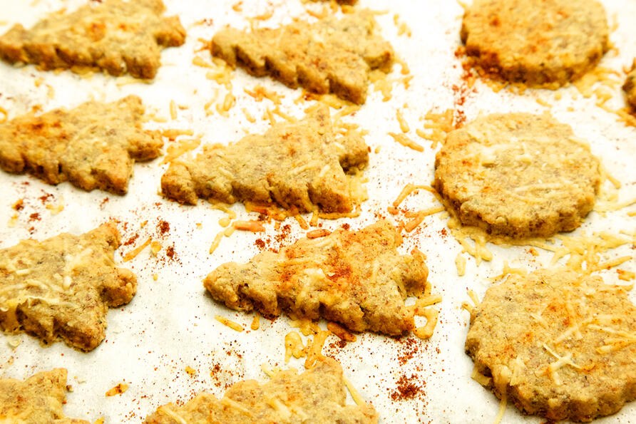 Cheesy Nibbles recipe - Honeybuns